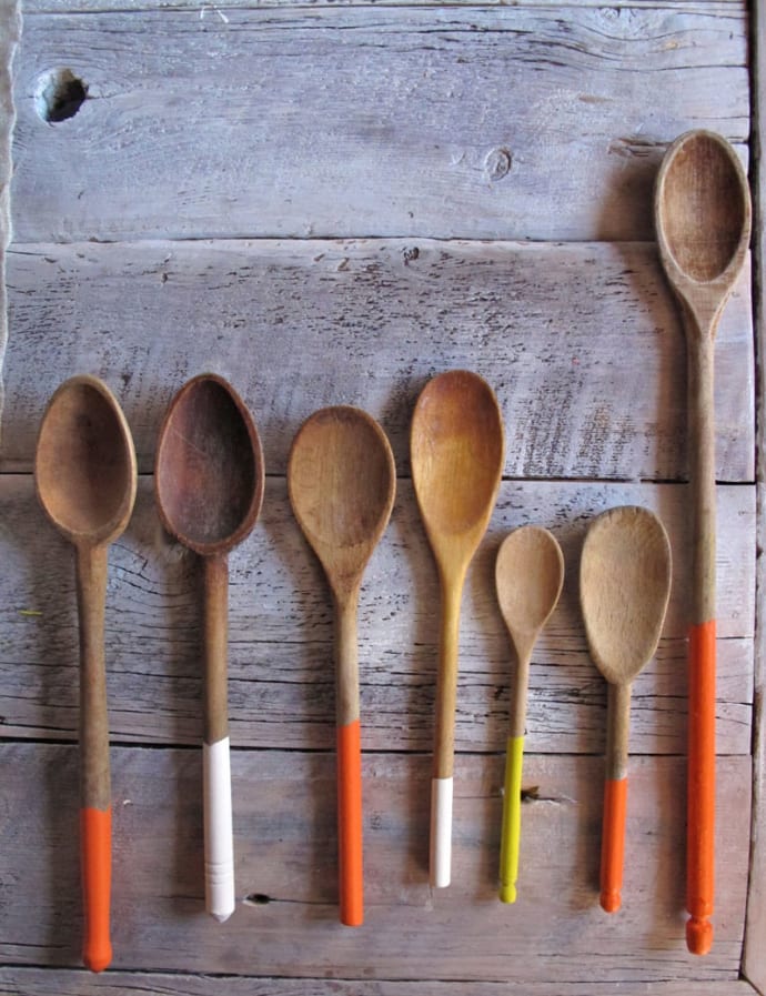 Paint Dipped Wooden Spoons to DIY or Buy - Improvised Life
